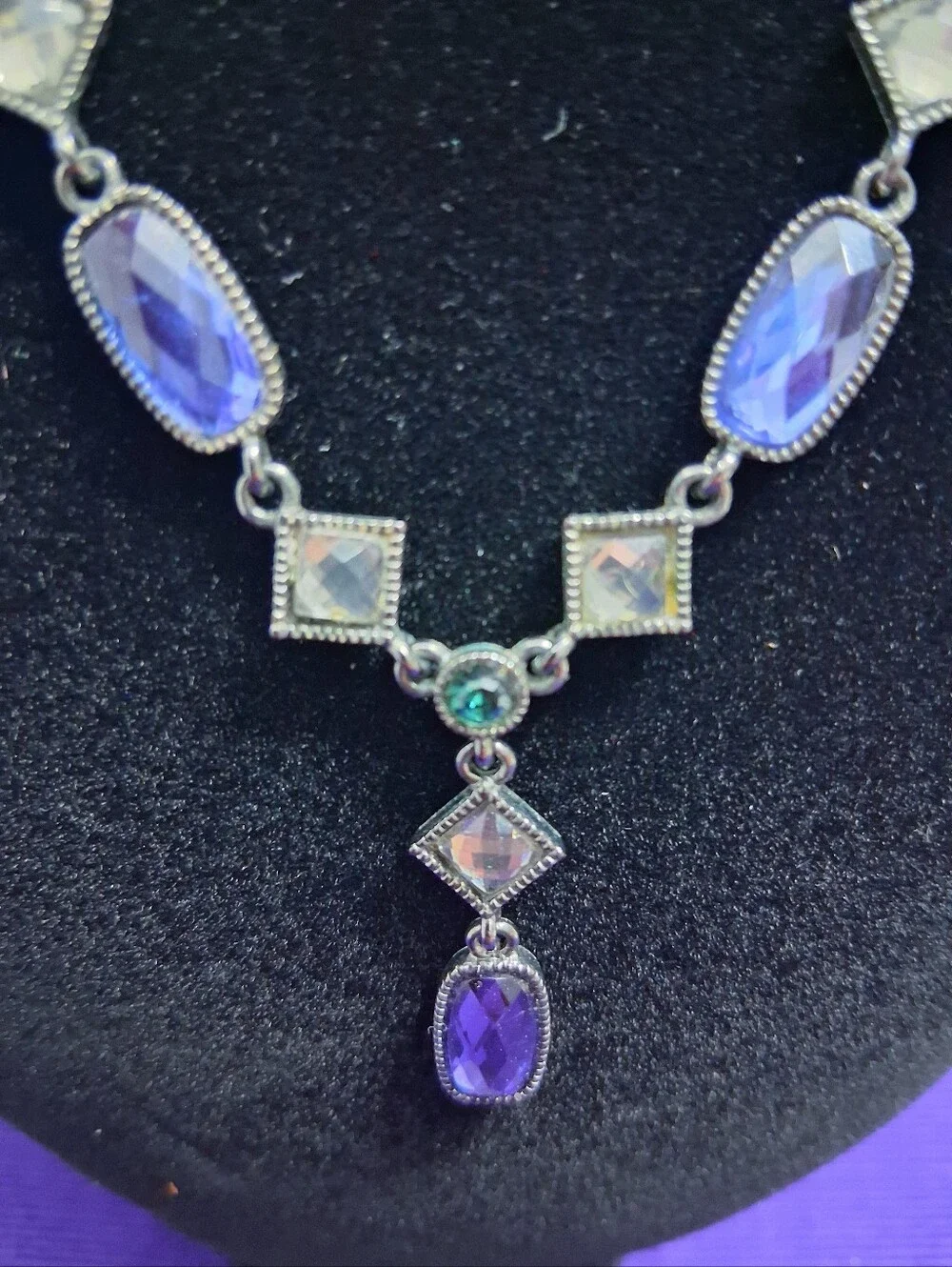 Avon | Jewelry | Vintage Avon Necklace Victorian Style Drop With ...